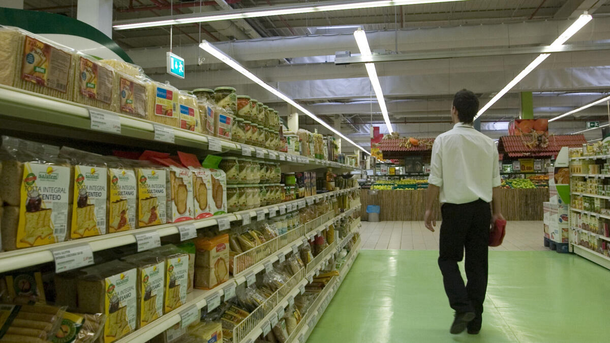 Revista de Imprensa: Cartões sociais chegam a 39 mil pessoas ...