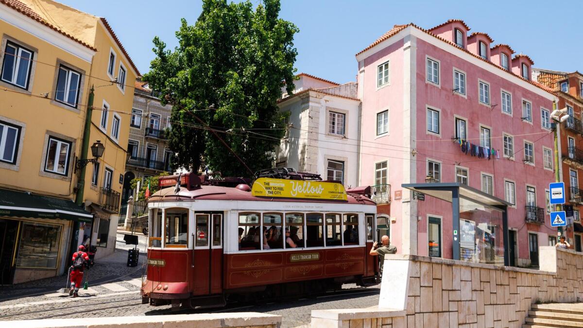 Alfama, menina e moça: roteiro de um dia inteiro pelo bairro alfacinha - JN