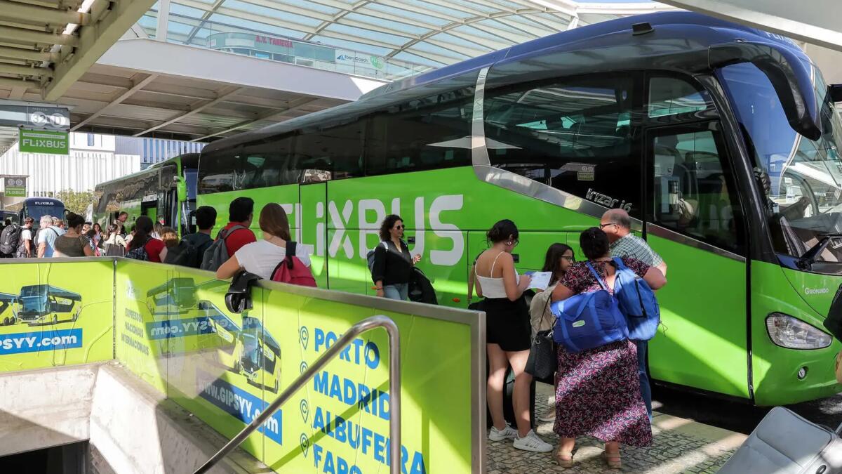 Tribunal dá razão à FlixBus e manda Rede Expressos dar acesso a ...