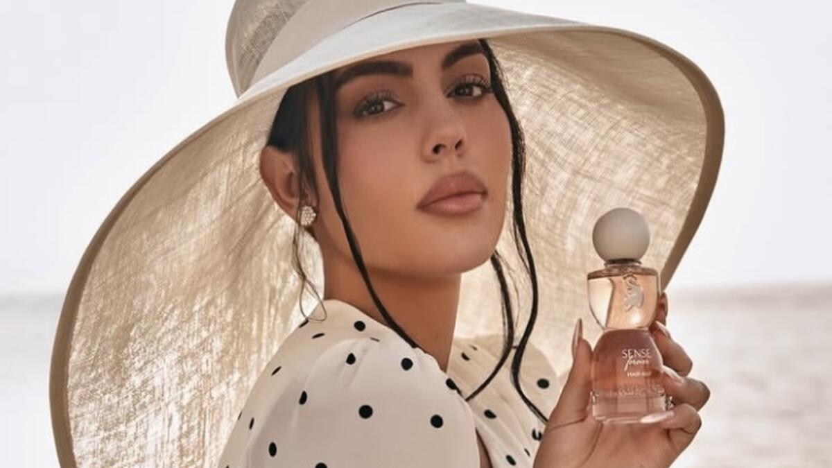 Georgina Rodríguez seduz com o lançamento de novo perfume - JN