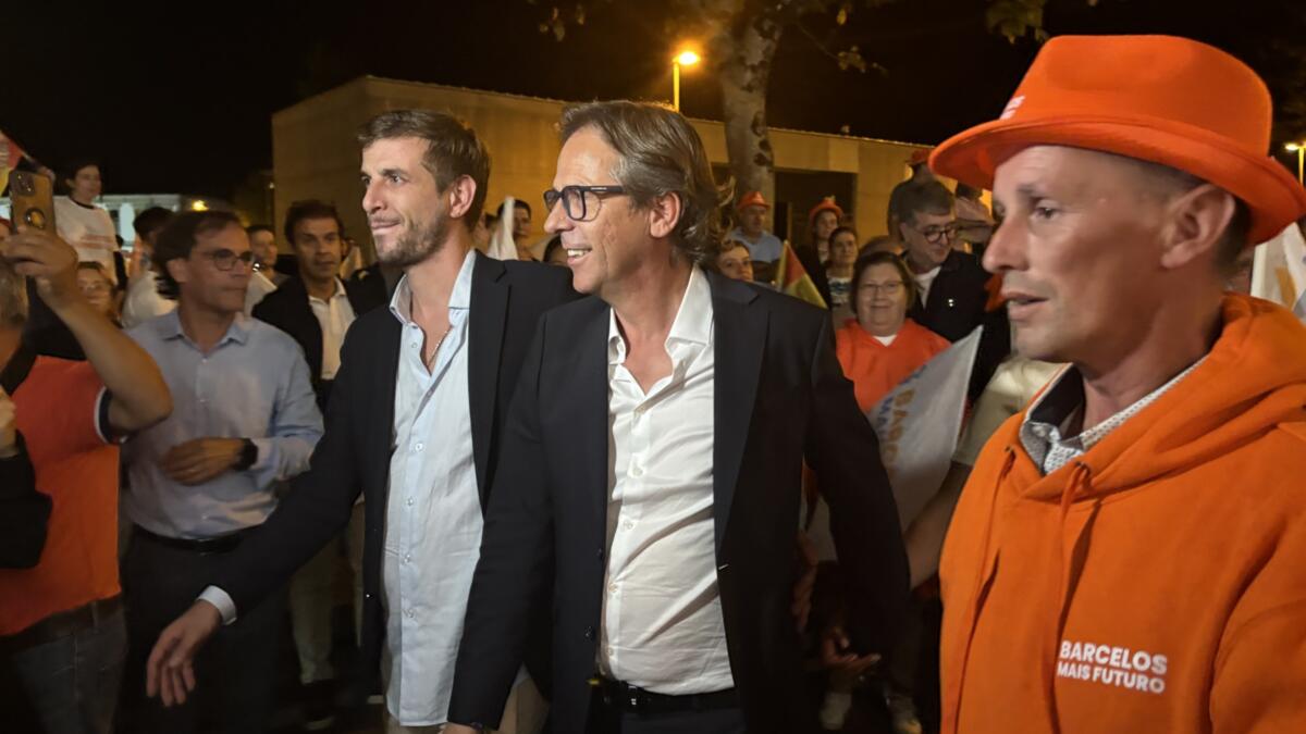 Mário Constantino reeleito em Barcelos com maioria histórica - JN