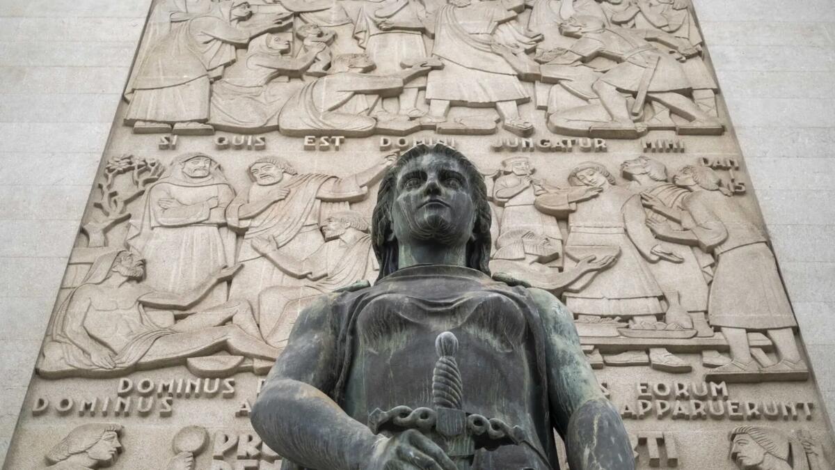 Procuradora do Ministério Público agredida no DIAP de Coimbra - JN