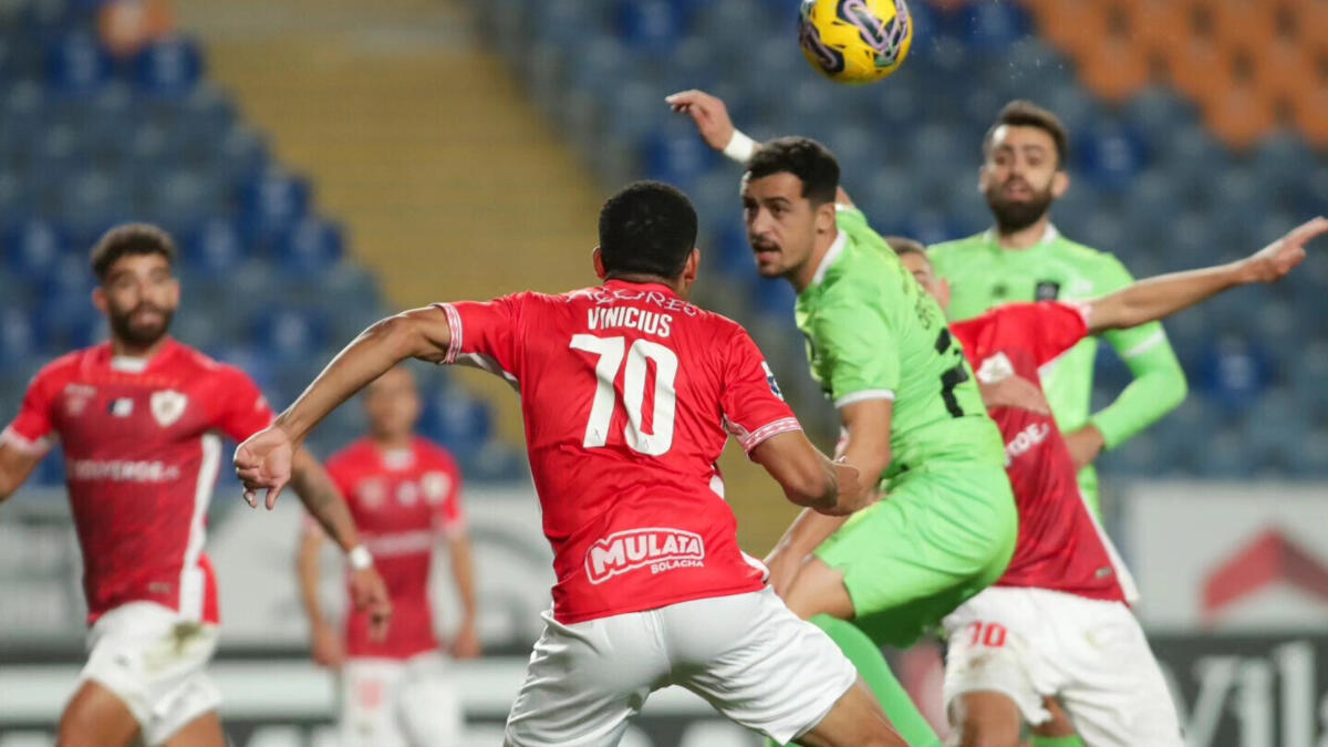 Vídeo: veja a primeira explicação de um árbitro no futebol português - JN