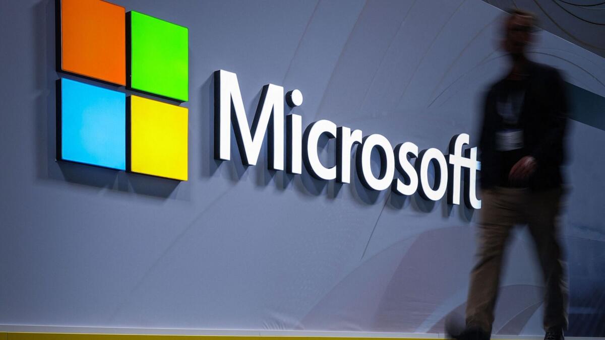 Microsoft vai investir 8,6 mil milhões de euros em centro de dados de Sines - JN