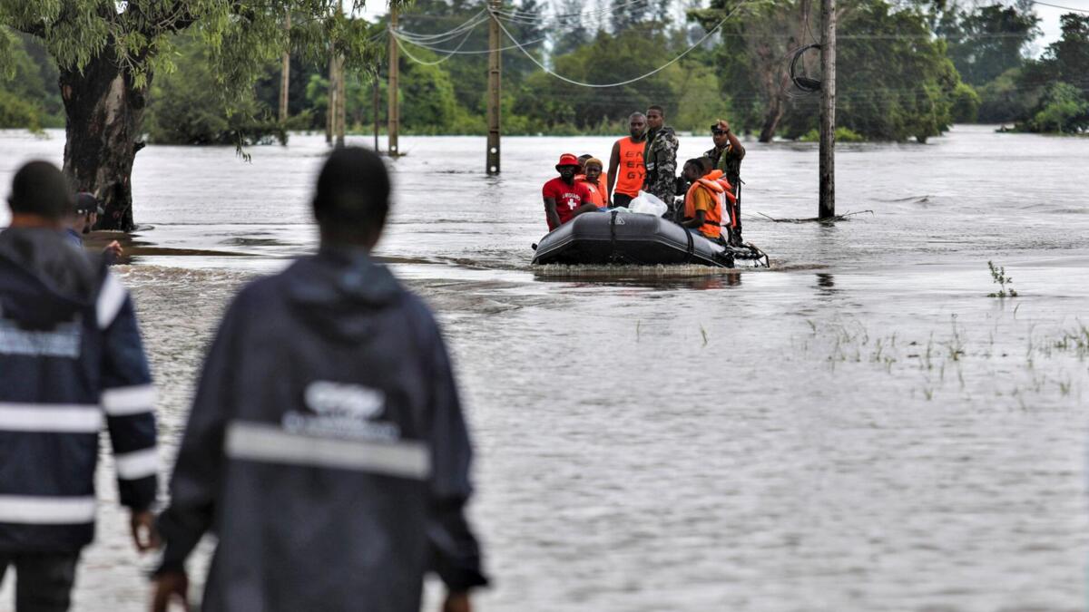 Pelo menos 11 mortos na época das chuvas em Moçambique - JN