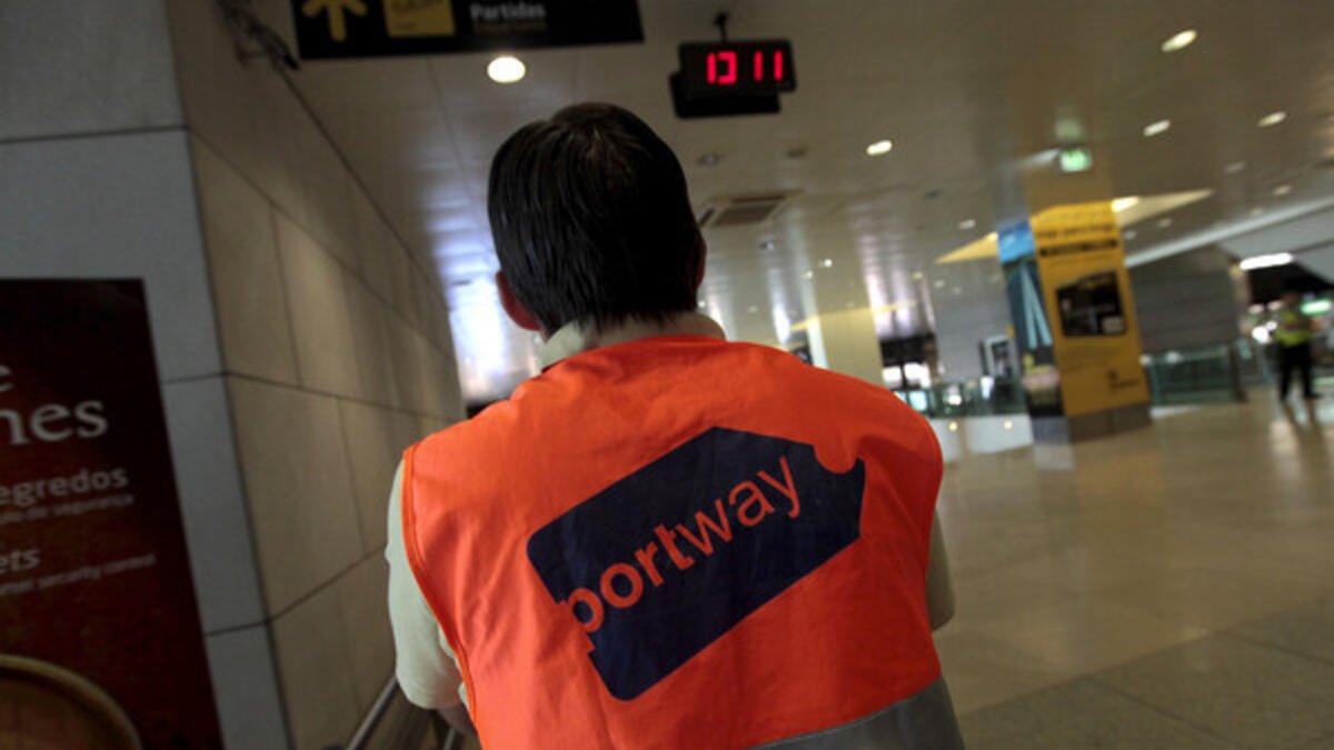 Trabalhadores da Portway dão hoje início a greve que se prolonga até ...