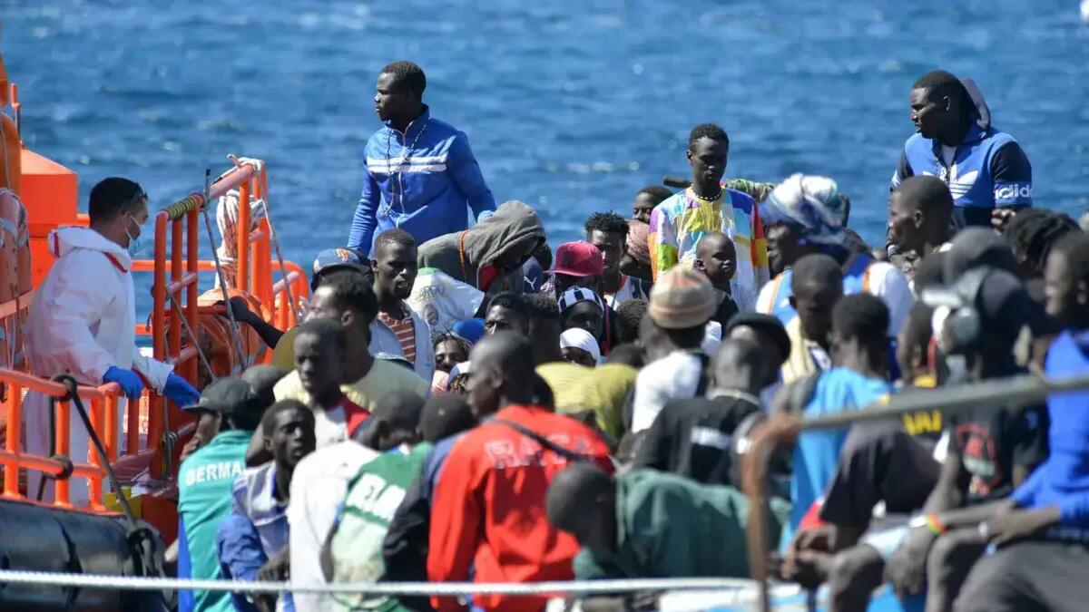 Chegada de imigrantes ilegais a Espanha caiu mais de 40% em 2025 - JN