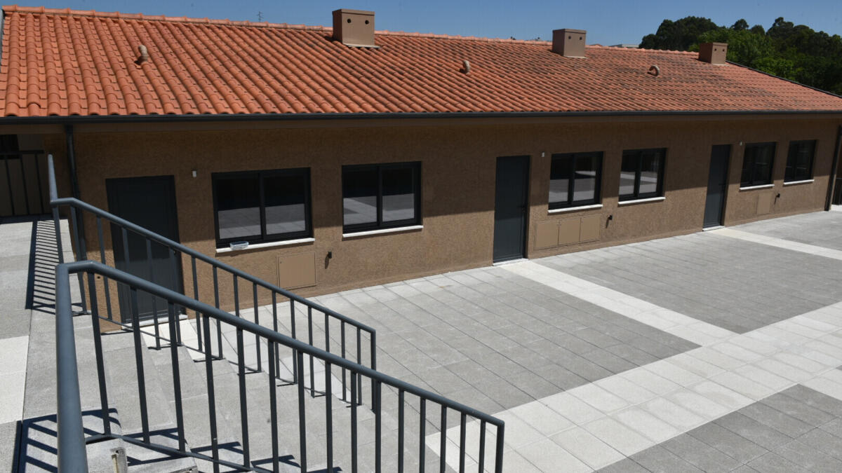 Avança construção de 100 casas a custos controlados em Gaia - JN