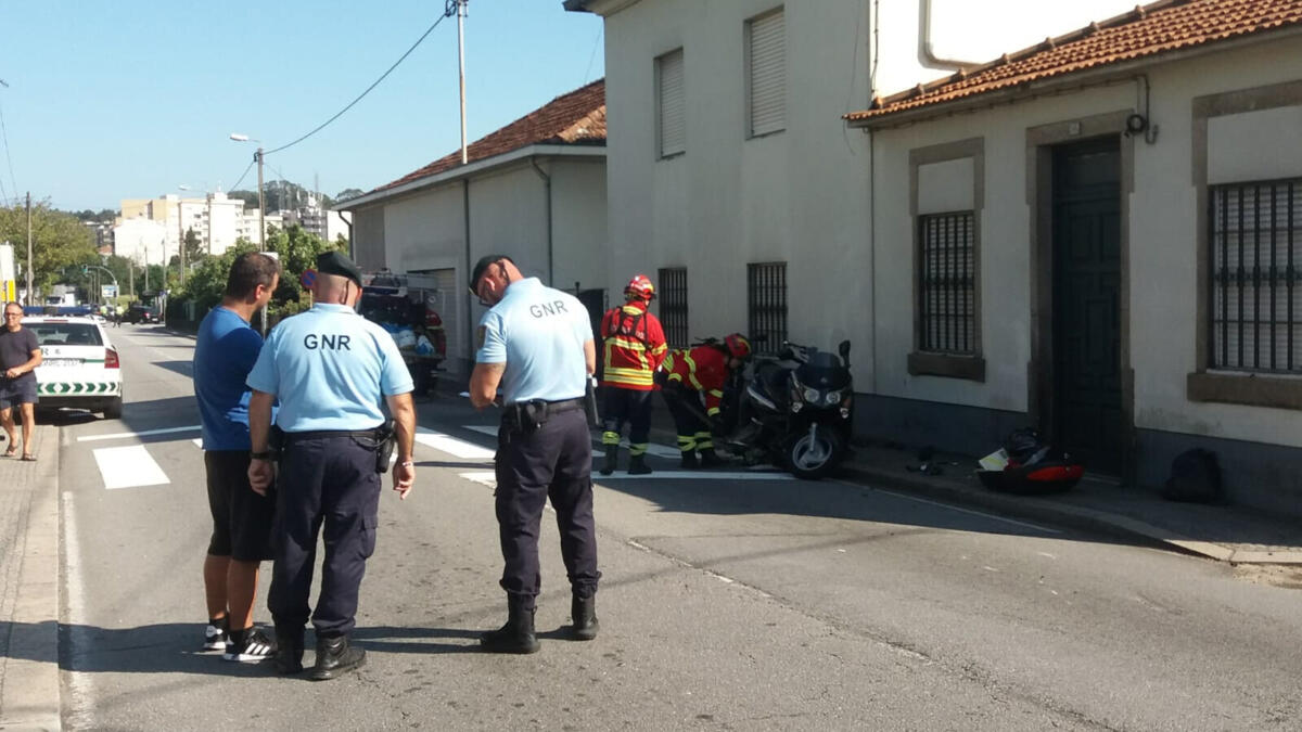 Motociclista da Trofa morre após colisão com outra mota na Maia - JN
