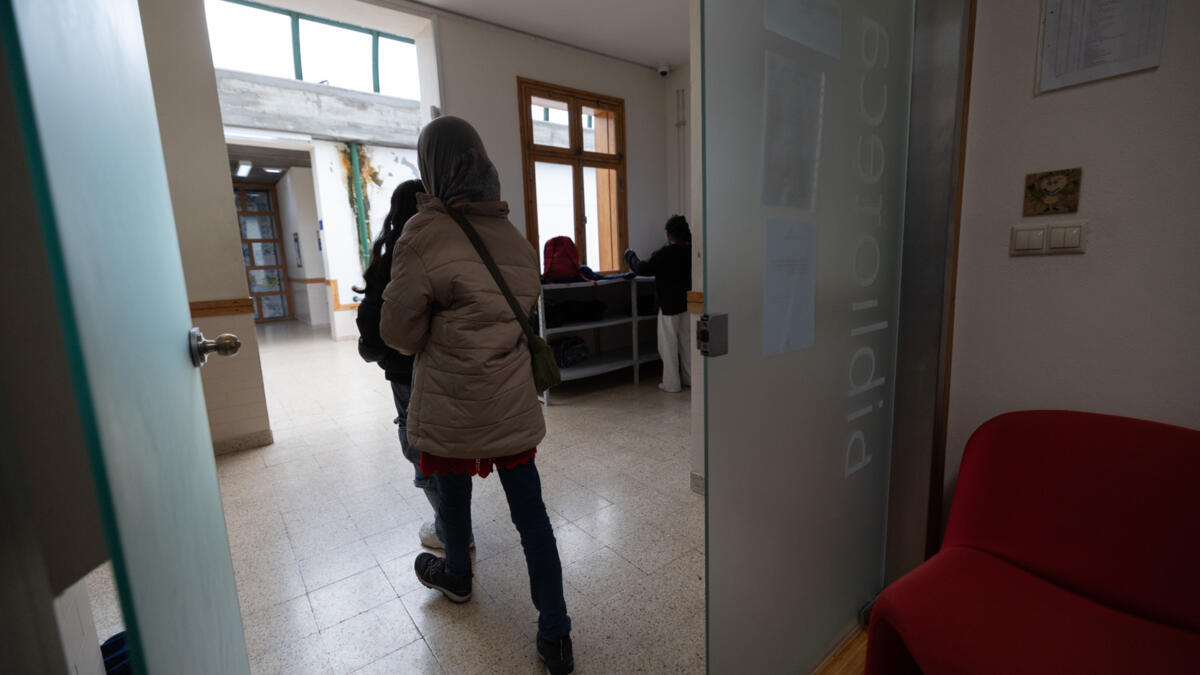 Muçulmanos imigrantes minimizam importância do uso de burca em Portugal ...
