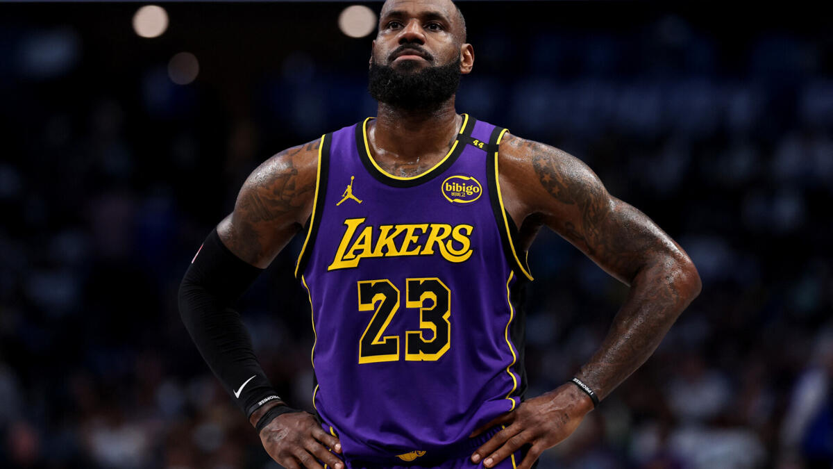 "Kenbassador": LeBron James torna-se o primeiro atleta masculino com ...