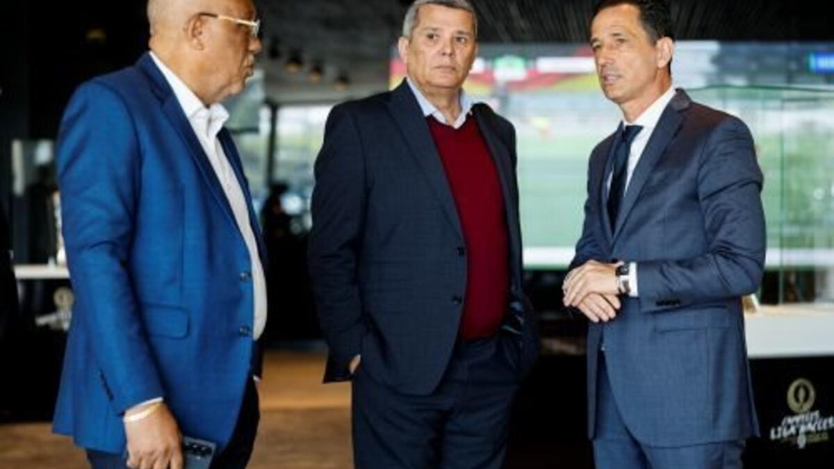 Pedro Proença recebeu ministro da Juventude e Desportos de Angola - JN