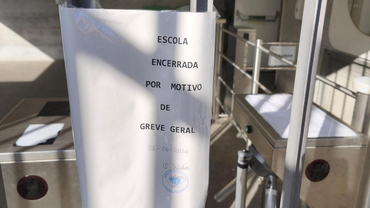 Distrital de Lisboa do PSD pede serviços mínimos nas escolas e revisão ...