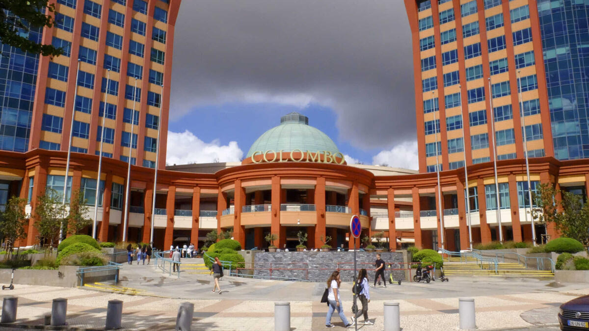 Futuro de agente da PSP filmada a furtar no Colombo nas mãos do Supremo - JN