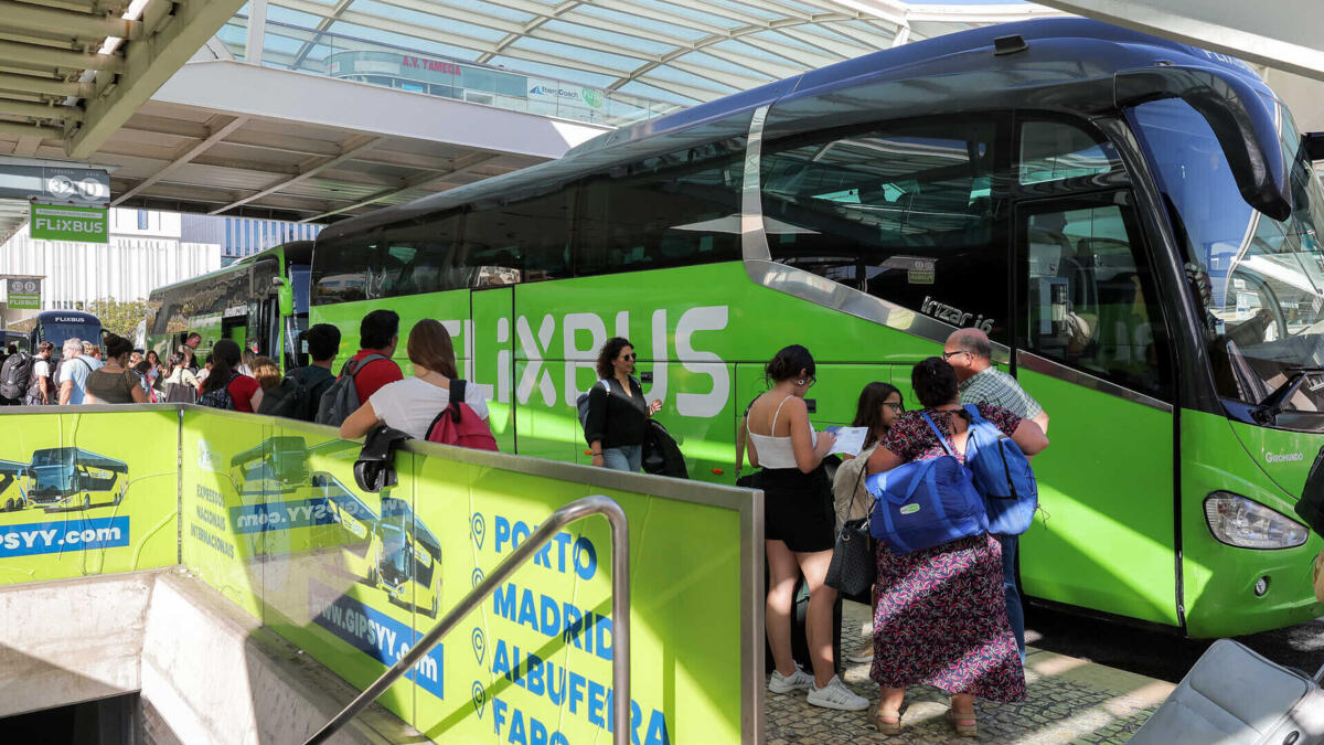 FlixBus com direito a entrar no terminal rodoviário de Sete Rios - JN