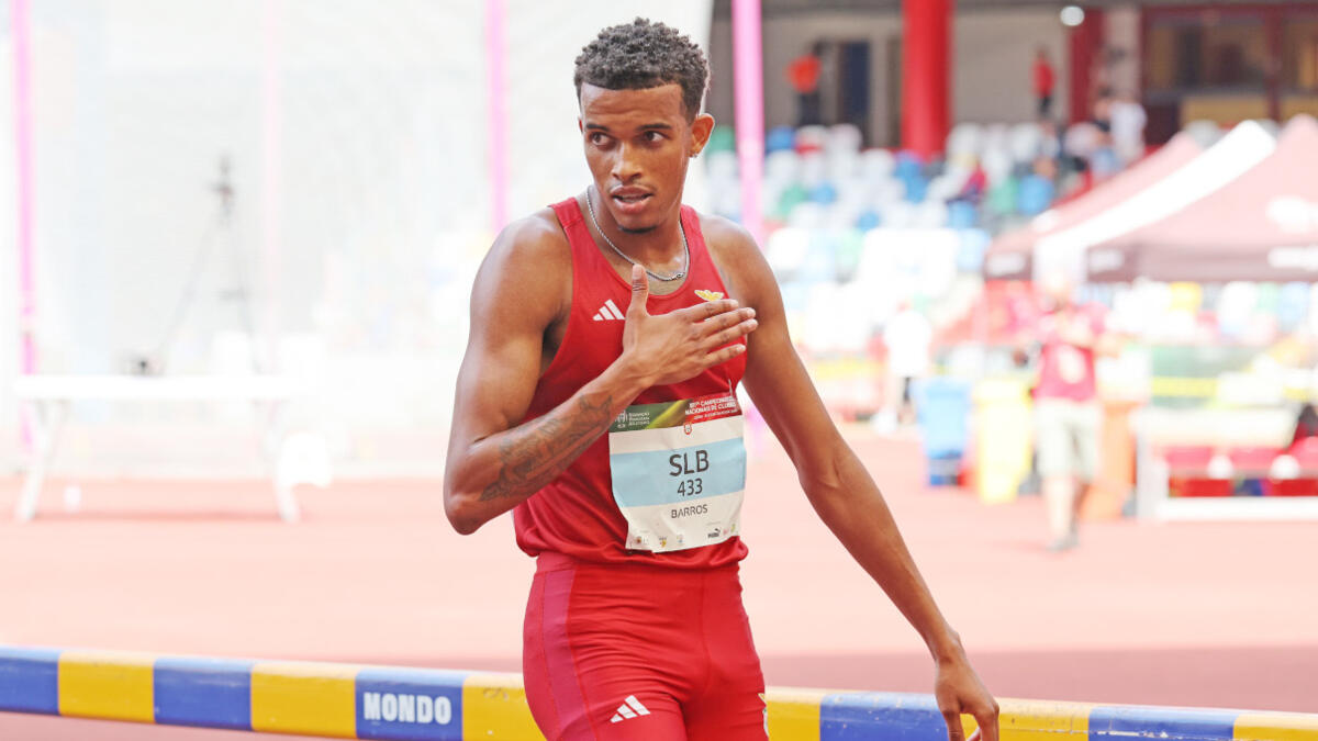 Atleta do Benfica Etson Barros sofreu acidente e está em coma induzido - JN