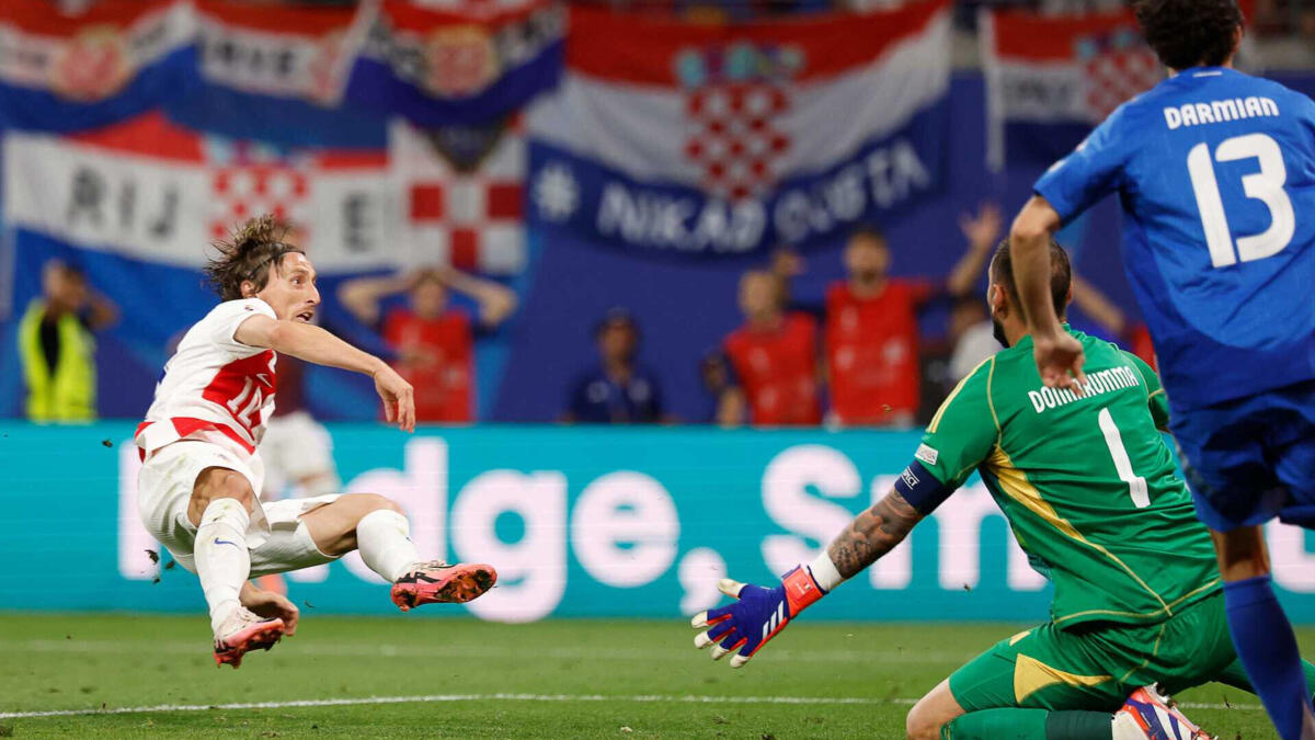 Croácia-Itália: Donnarumma defende penálti, mas Modric redime-se logo a ...