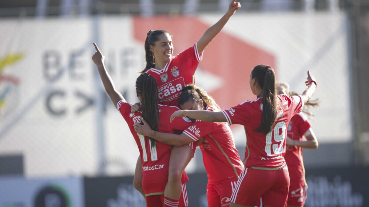 Kika, Jéssica e Lúcia, o trio de luxo: Benfica vence e mantém-se no ...