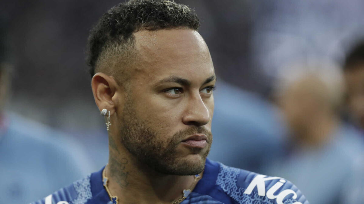 Neymar nega estar viciado em uísque com bebida energética - O Jogo