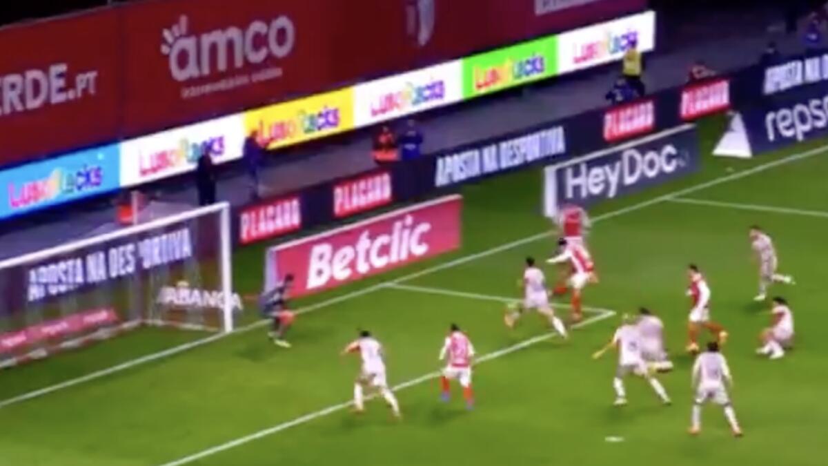 Ríos perde a bola para Pau Víctor e Braga chega à reviravolta frente ao ...