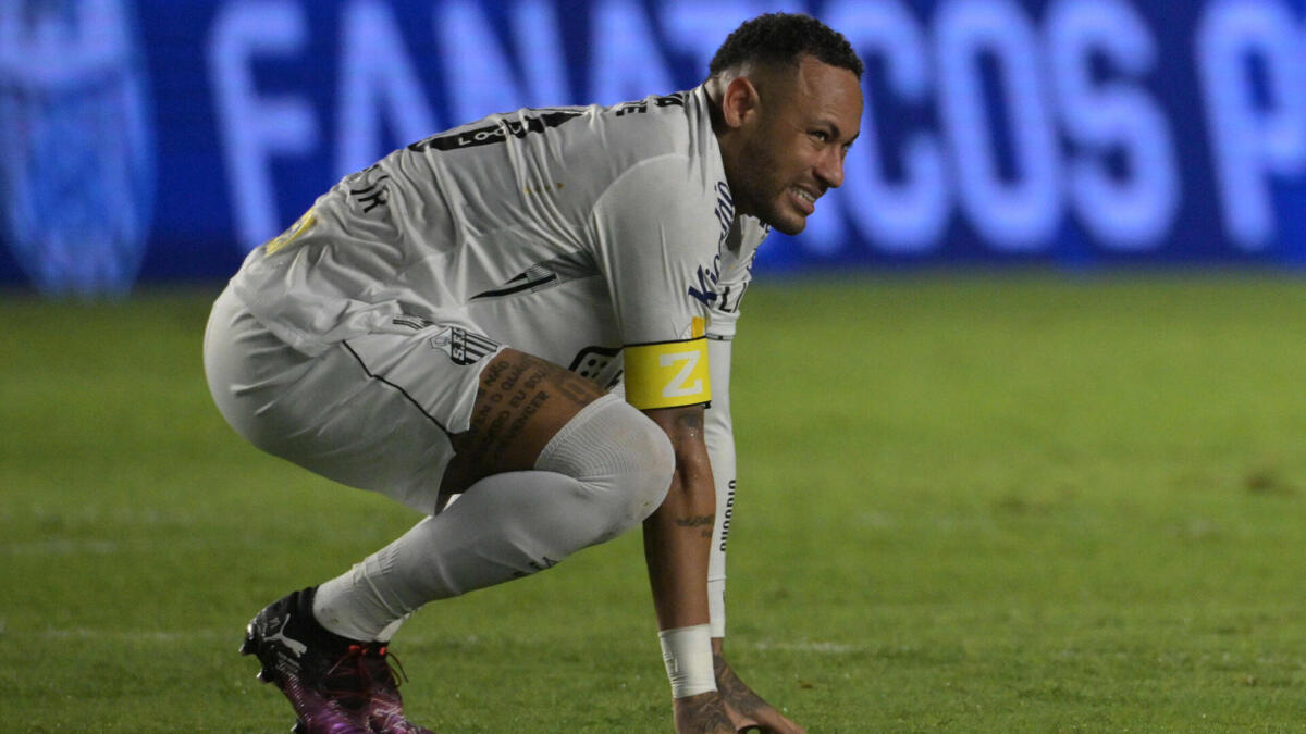 Neymar sofre nova lesão e desfalca Santos - O Jogo