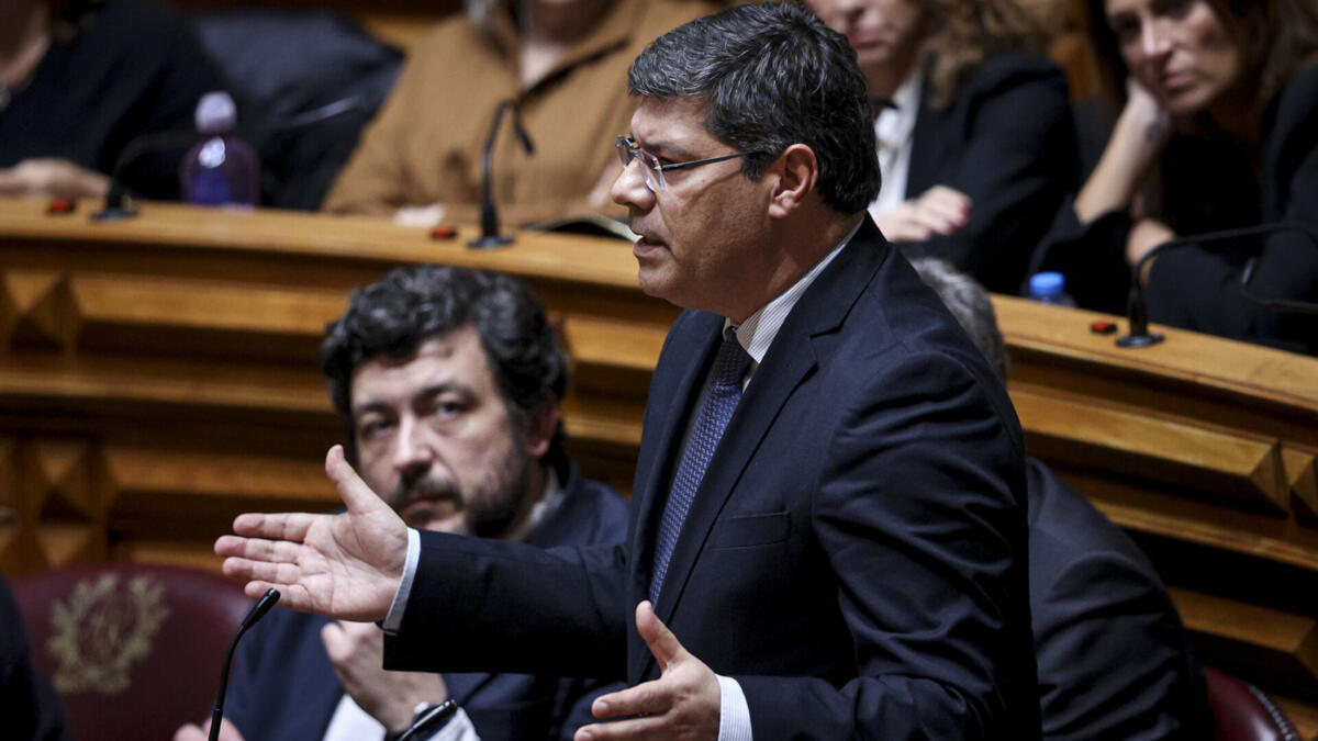 "Declarações preconceituosas." PS afirma que Fernando Alexandre ou se ...