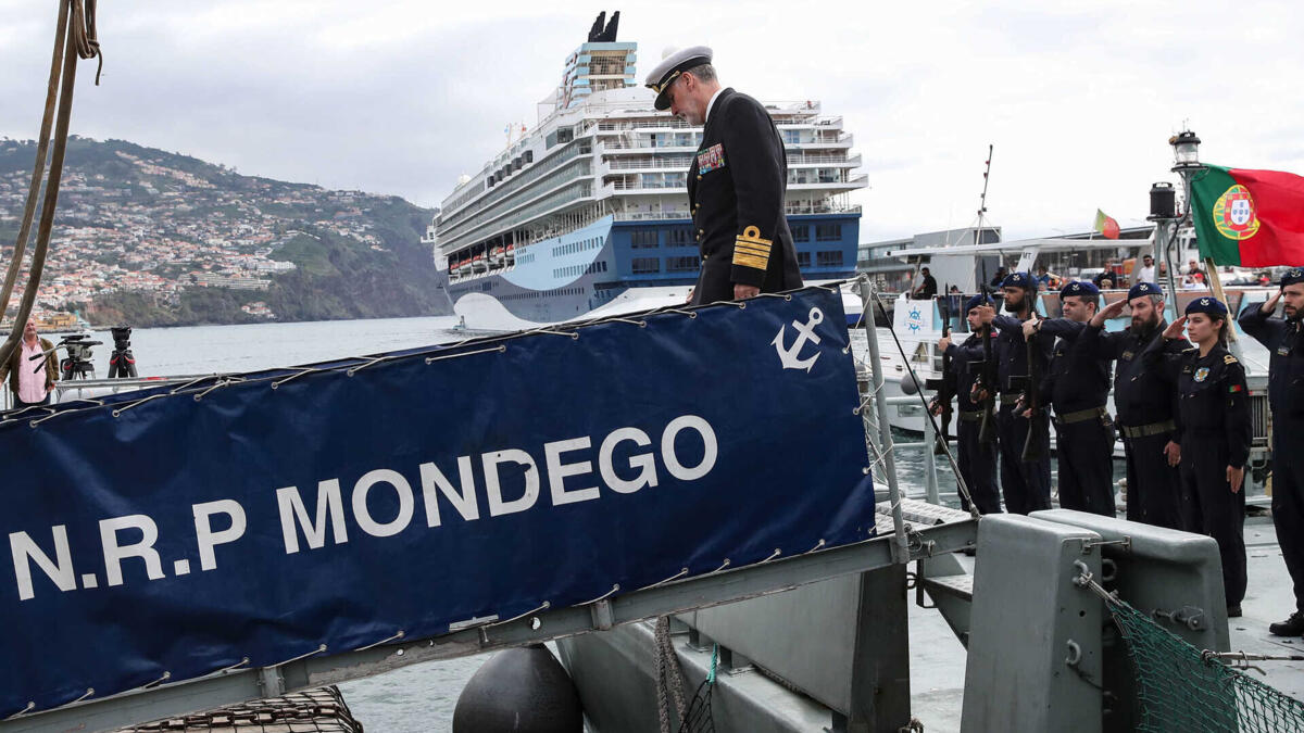 NRP Mondego: chefe de Estado Maior da Armada multado e acusado de ...