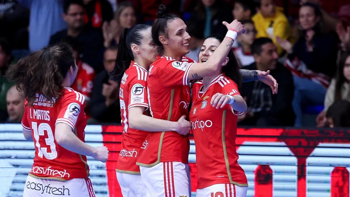 Benfica conquista Supertaça feminina de futsal pela oitava vez ...