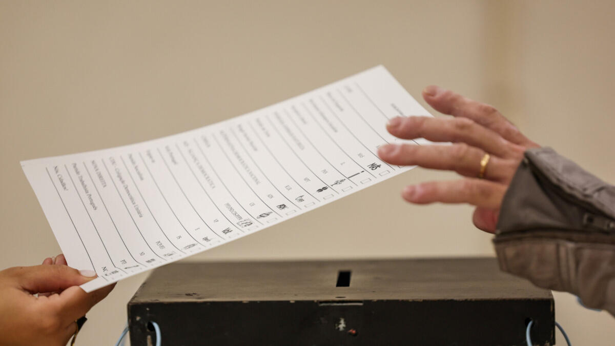 "Alguém votou por mim." CNE regista queixas de quem tentou votar, mas ...